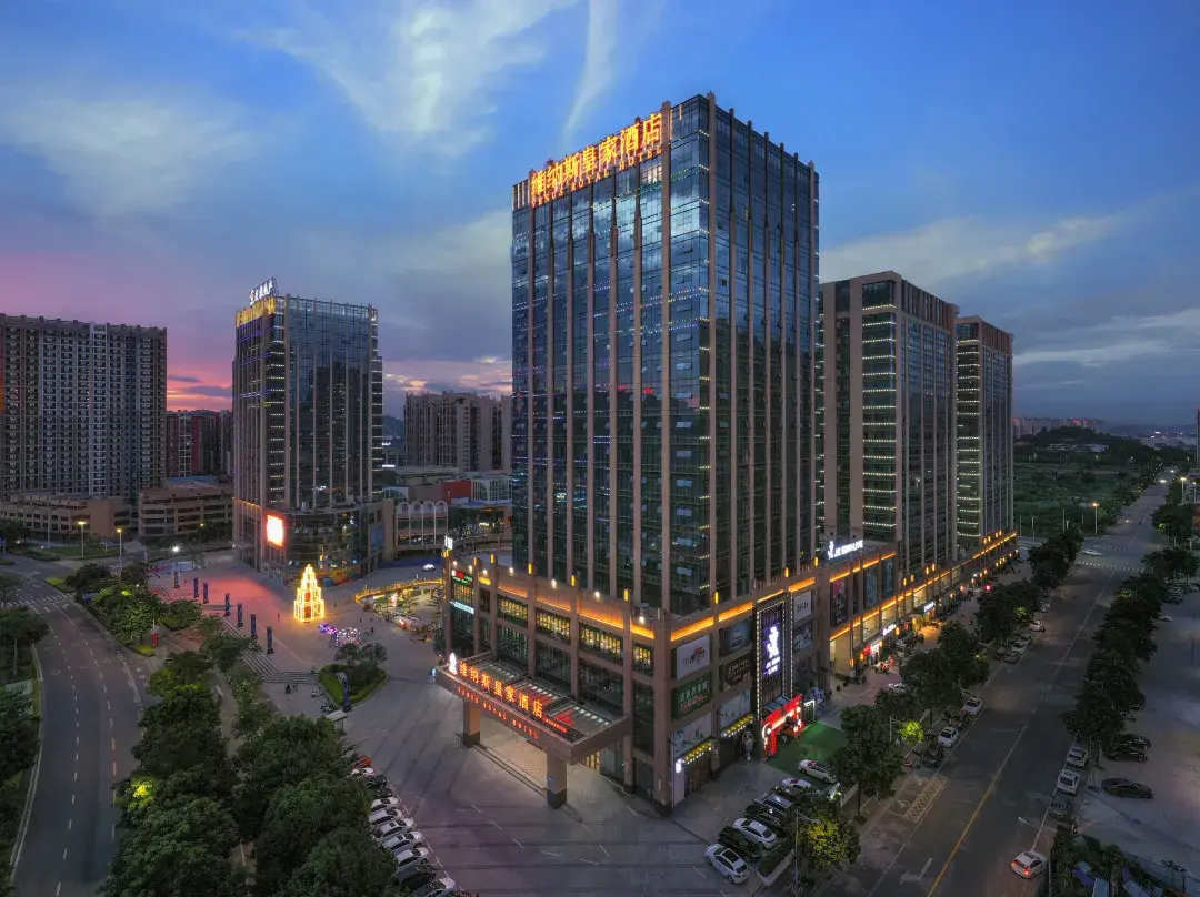 Venus Royal Hotel （Wuzhou Railway Station Meiguihu Park Branch） - Wuzhou