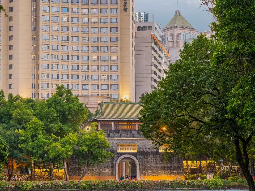 Yuexiu Hotel Guangzhou, Curio Collection By Hilton - Canton (Guangzhou)
