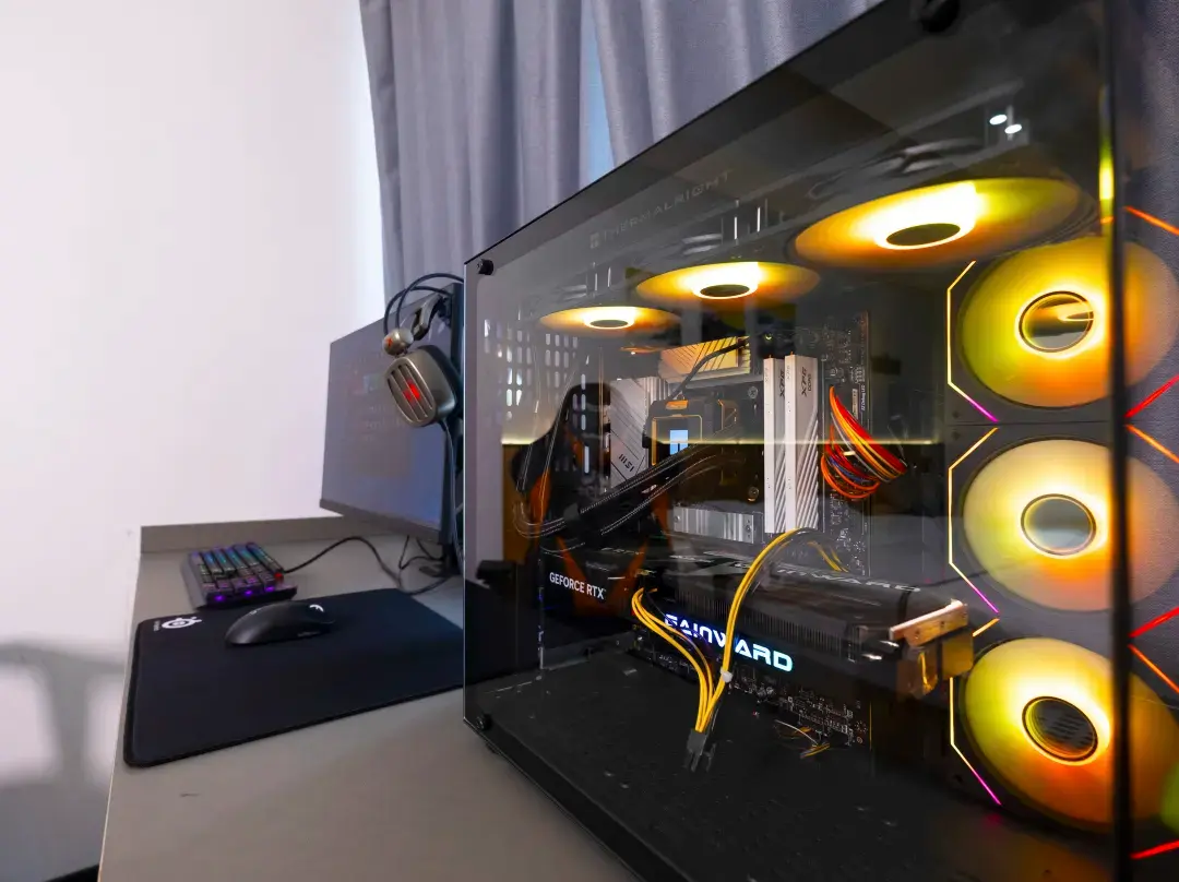 Feiyu E-sports Hotel - Leshan