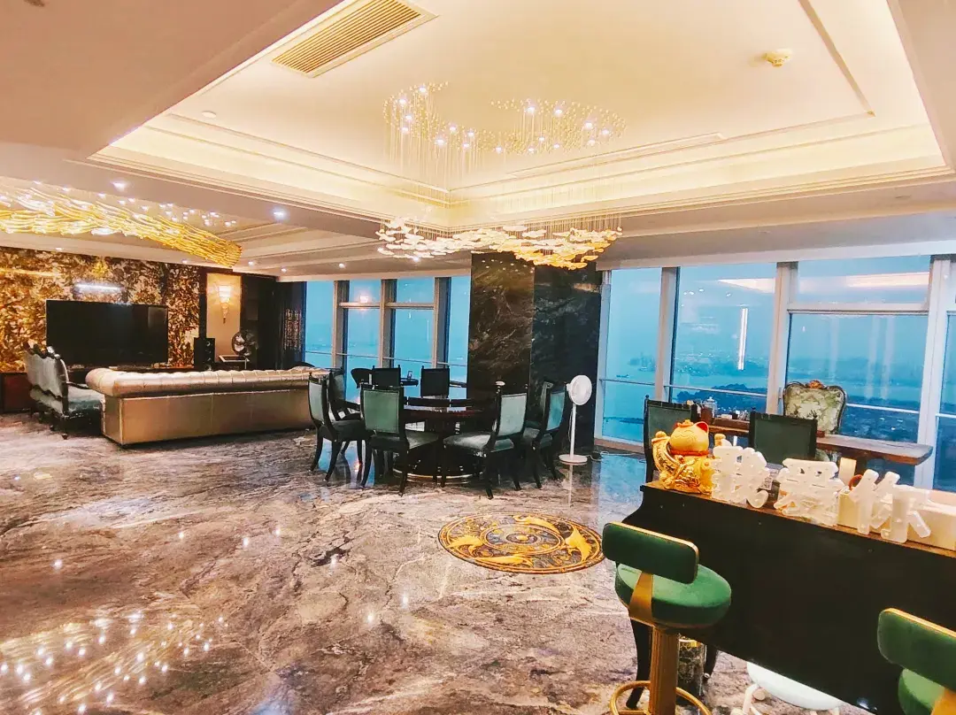 Xiamen Twin Towers Cloud Top Ocean View Luxury Apartment - Xiamen