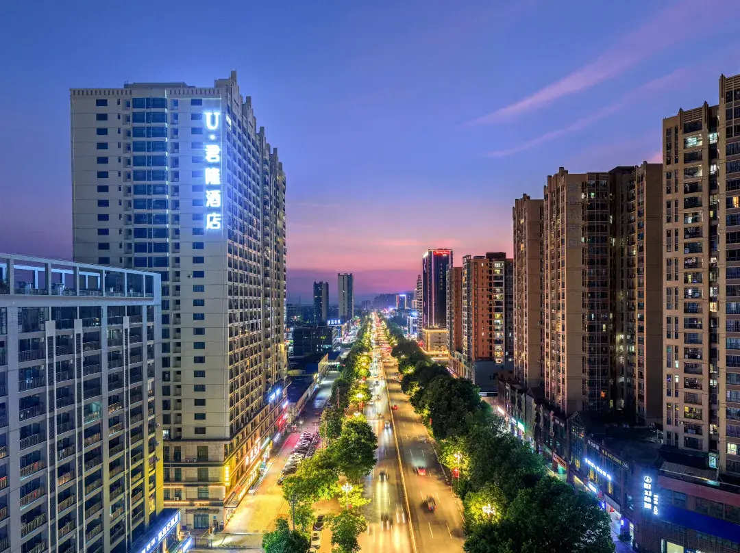 Qingyuan Junlong Hotel - Qingyuan