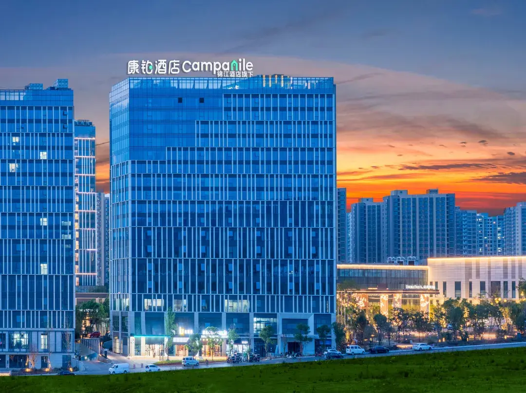 Campanile Hotel - Côn Minh