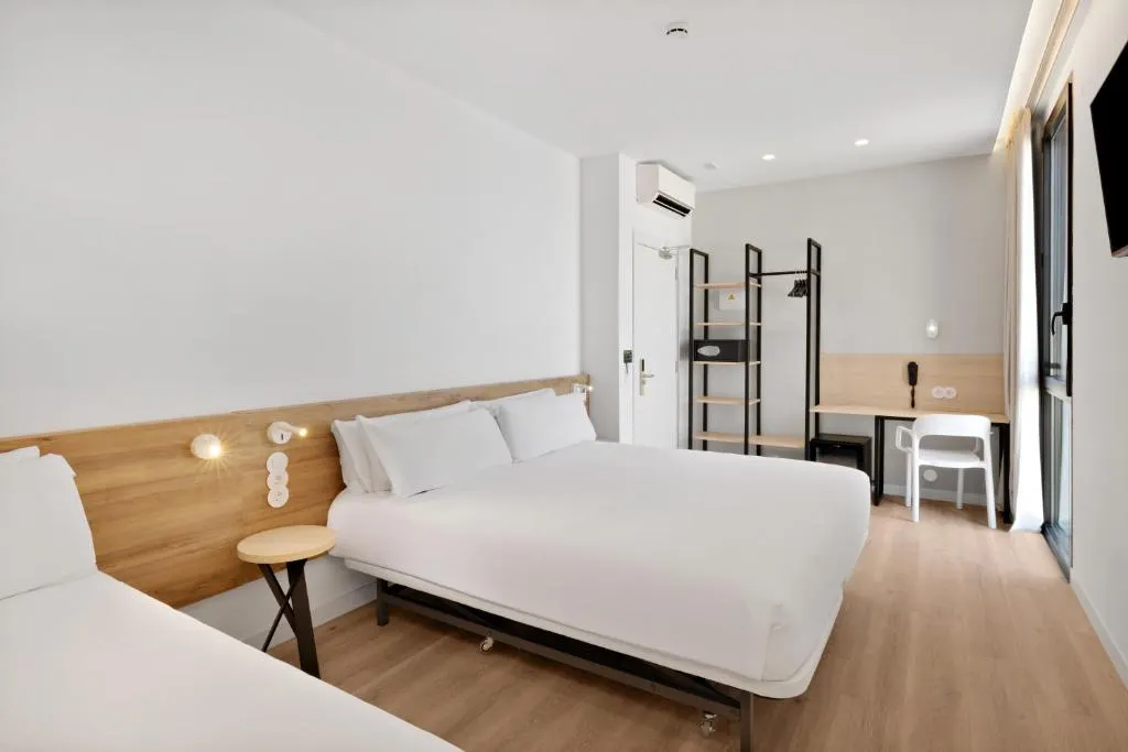 B&b Hotel Alicante Aeropuerto - Alicante