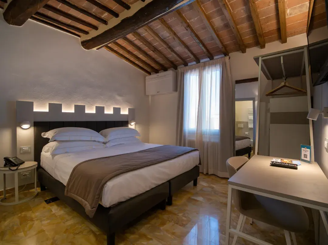 Torre Del Fuggisole - Siena