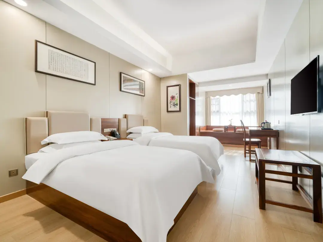 Qingtian Hotel - Chengdú