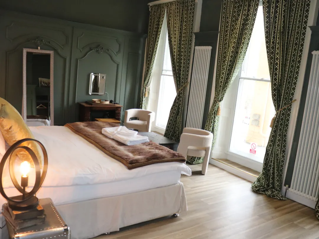 Rooms On The Prom - Cheltenham