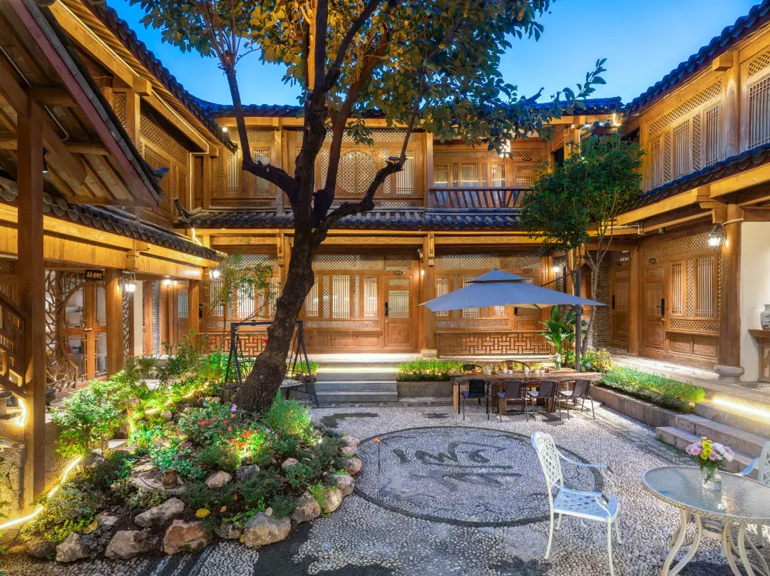 Wuyue Yunpan Courtyard - Lijiang