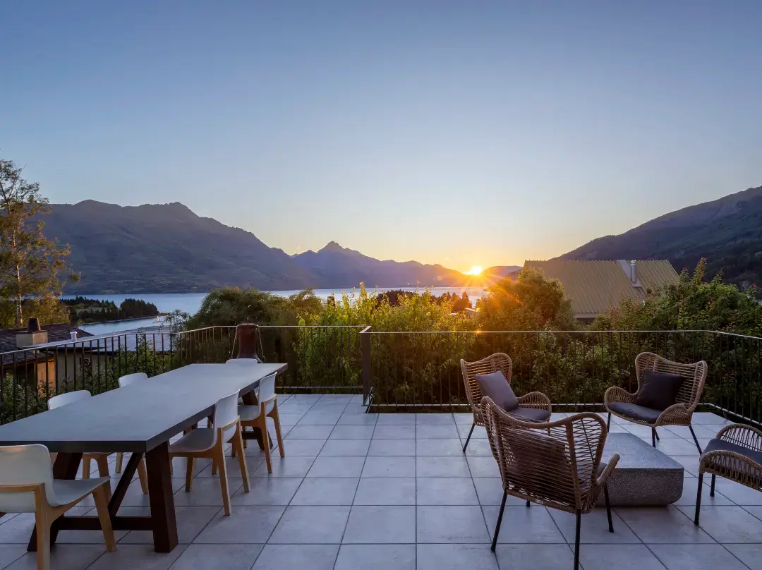 Lakeview Paradise: 3br, Hot Tub, Bbq, Garden - ニュージーランド クイーンズタウン