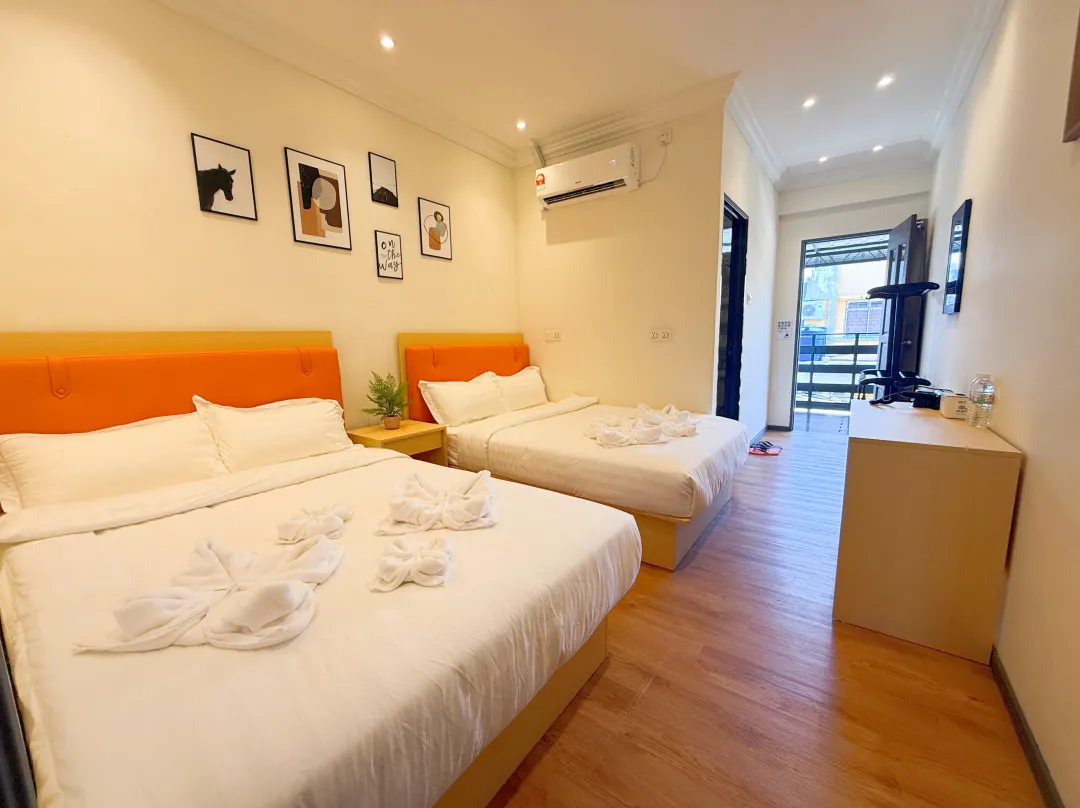 The Ship Guesthouse Inn - Semporna