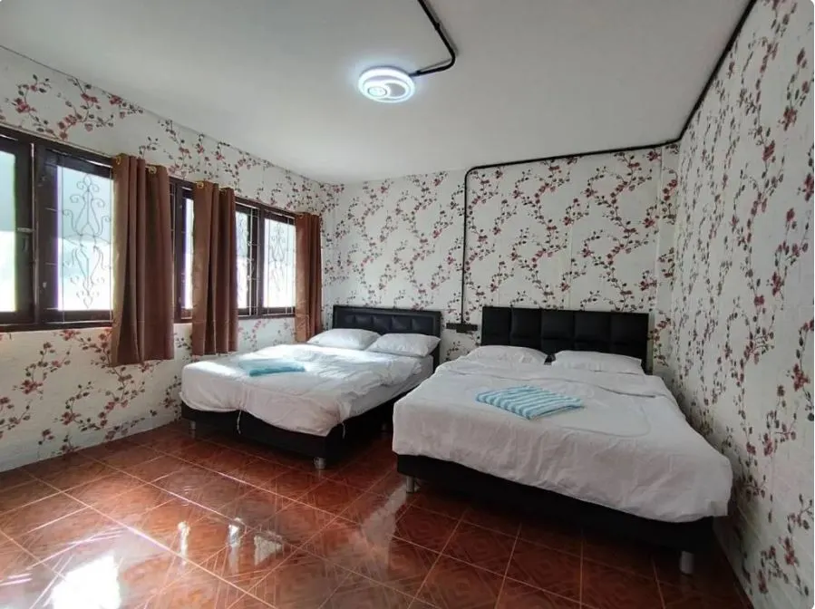 D Luck Hostel - Kanchanaburi