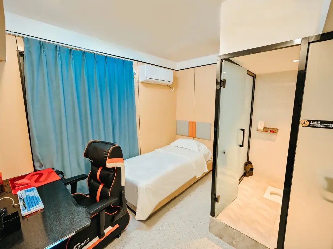 Mengke E-sports Homestay - Chengdu