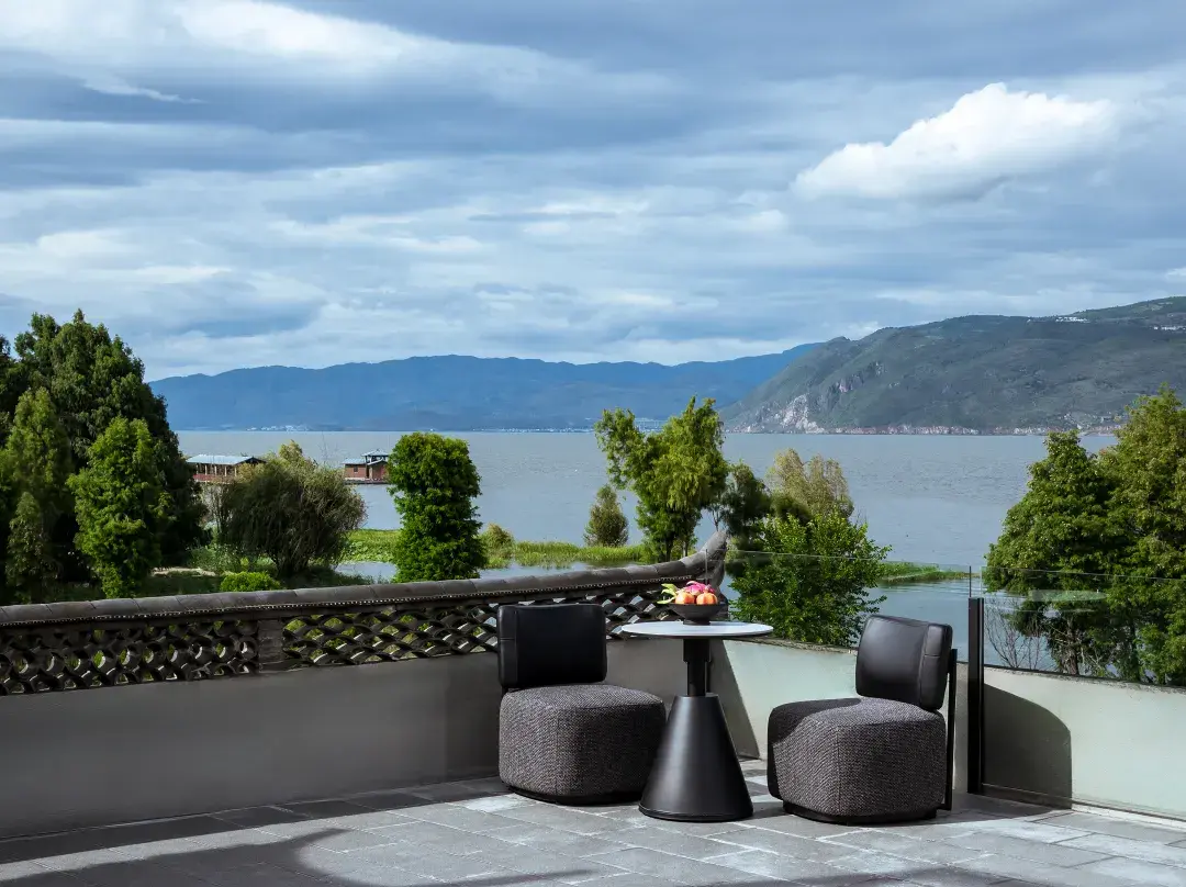 Dali Late Summer · Sea View Resort Stay - Dali