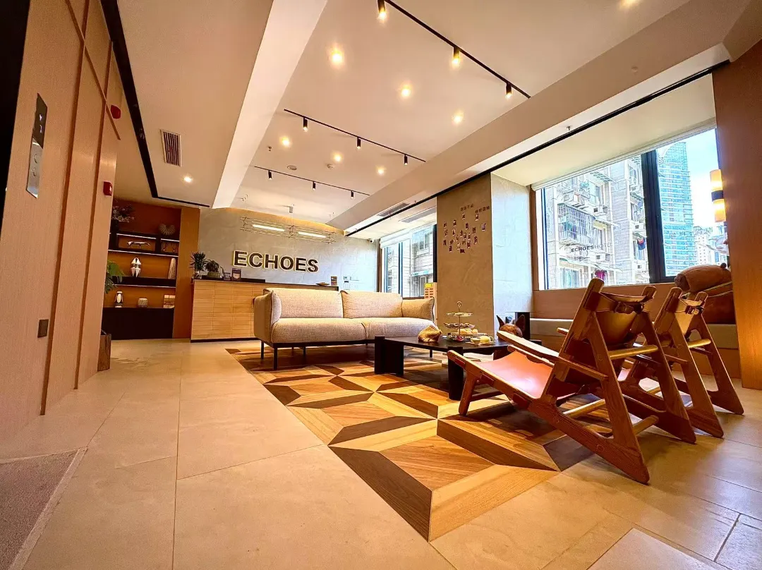 Echoes Hotel - Chongqing