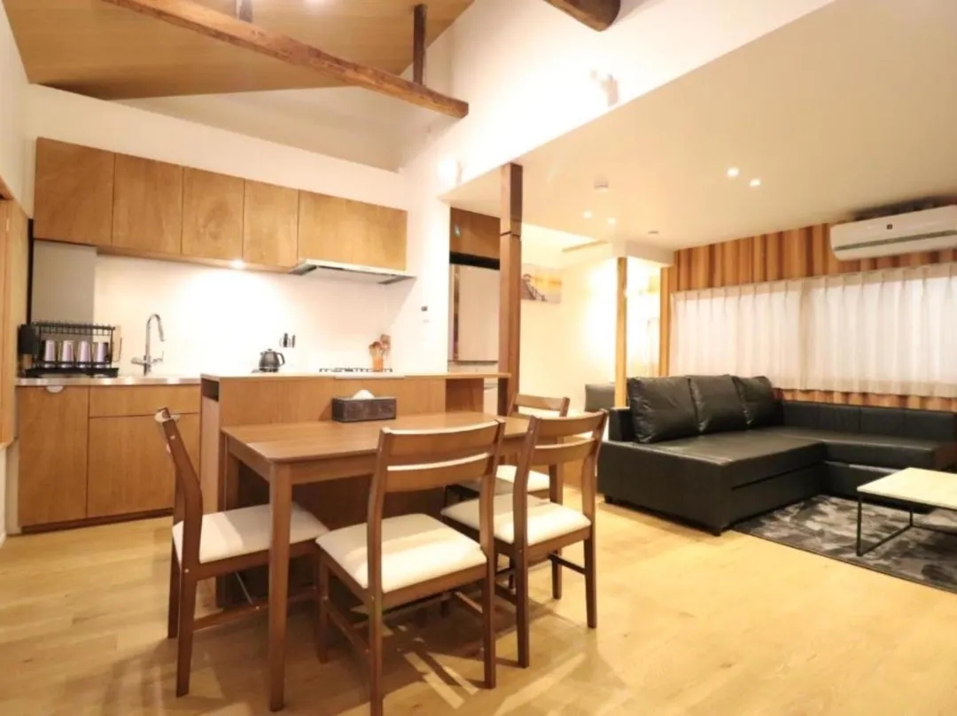 H-shinsaibashi - Nanba