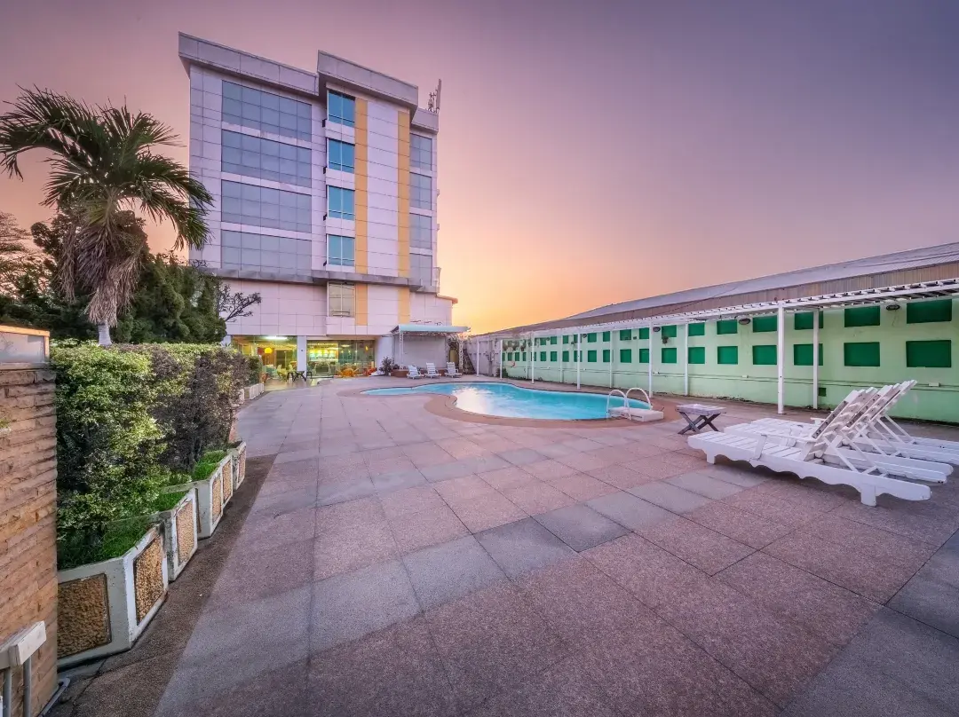 Shin Hotel V-one Korat - Nakhon Ratchasima