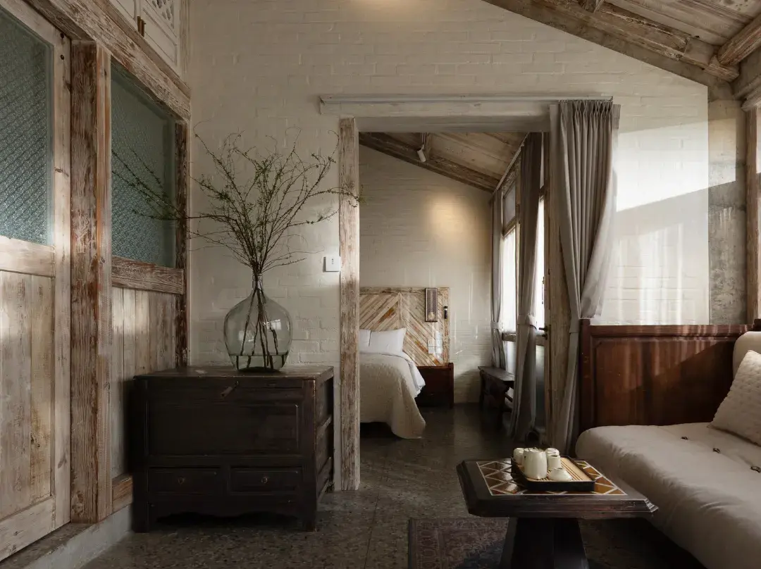 Maison De Flore - Dali