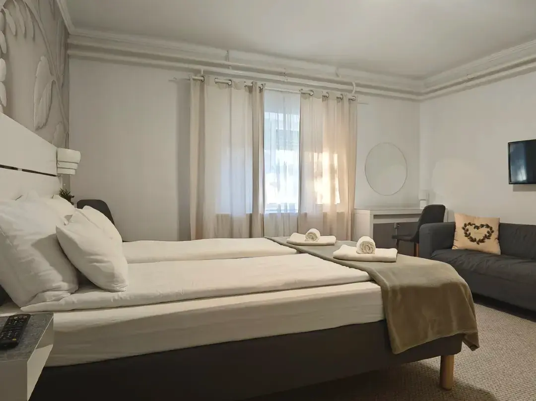 Lugas Apartment Miskolctapolca 2 Bedrooms 50m2 Tub And Jacuzzi Near The Cave Bath - Miskolctapolca