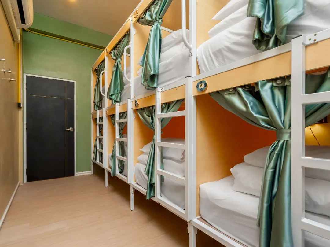 Sweett Lemon Hostel - Patong Beach