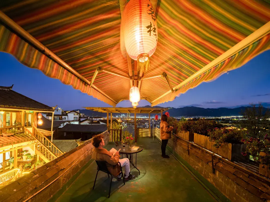 Lijiang Yunshanghua Kaiguan Ancient City Beautiful View Inn - Lijiang