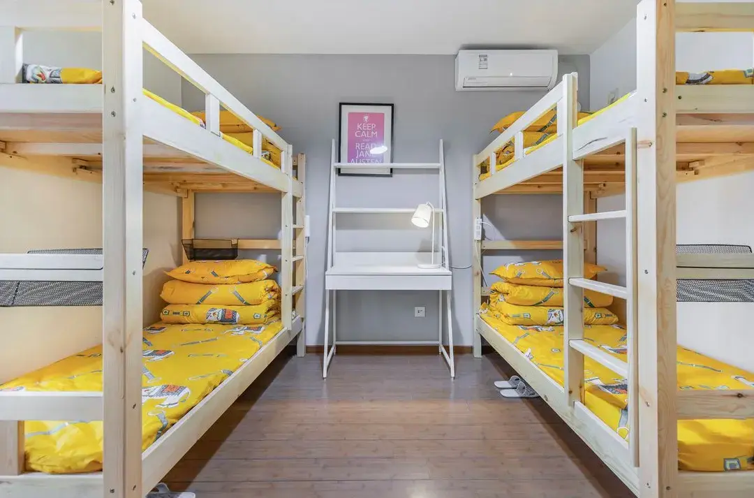 Shenzhen Tomato Youth Hostel - Hong Kong