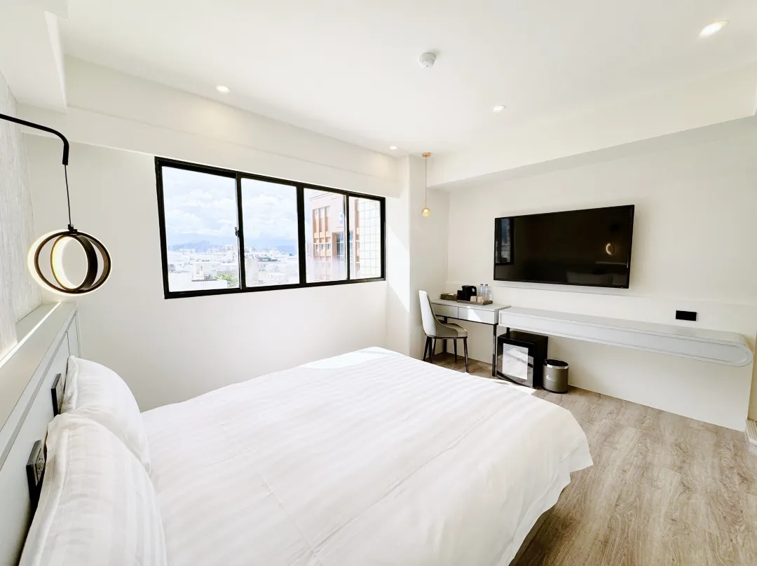 Yoai Mountain Roam Hotel - 타이동