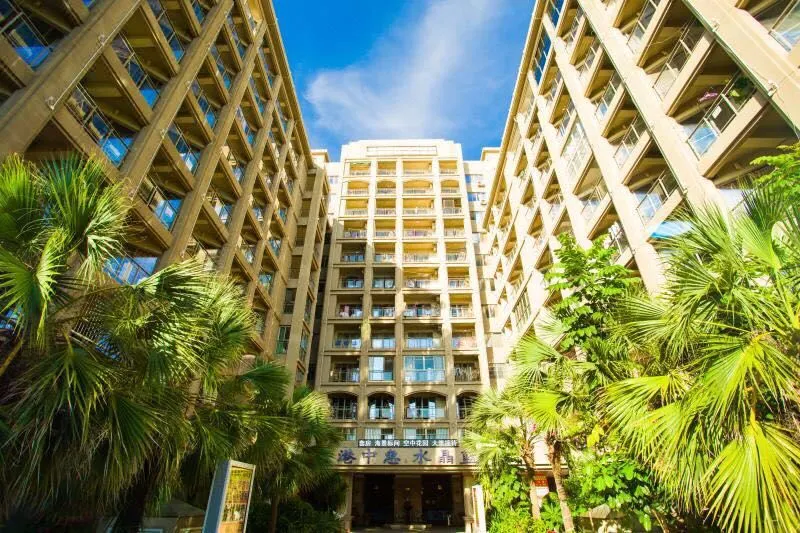 Haizhong Hotel - Sanya
