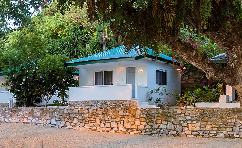 The Three P Beach Resort & Dive Center - Romblon