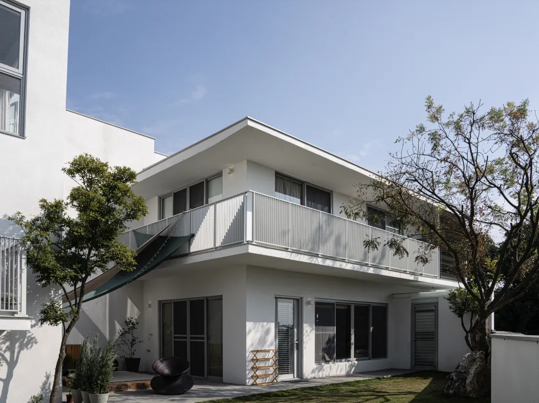 Living In Light - Chiayi