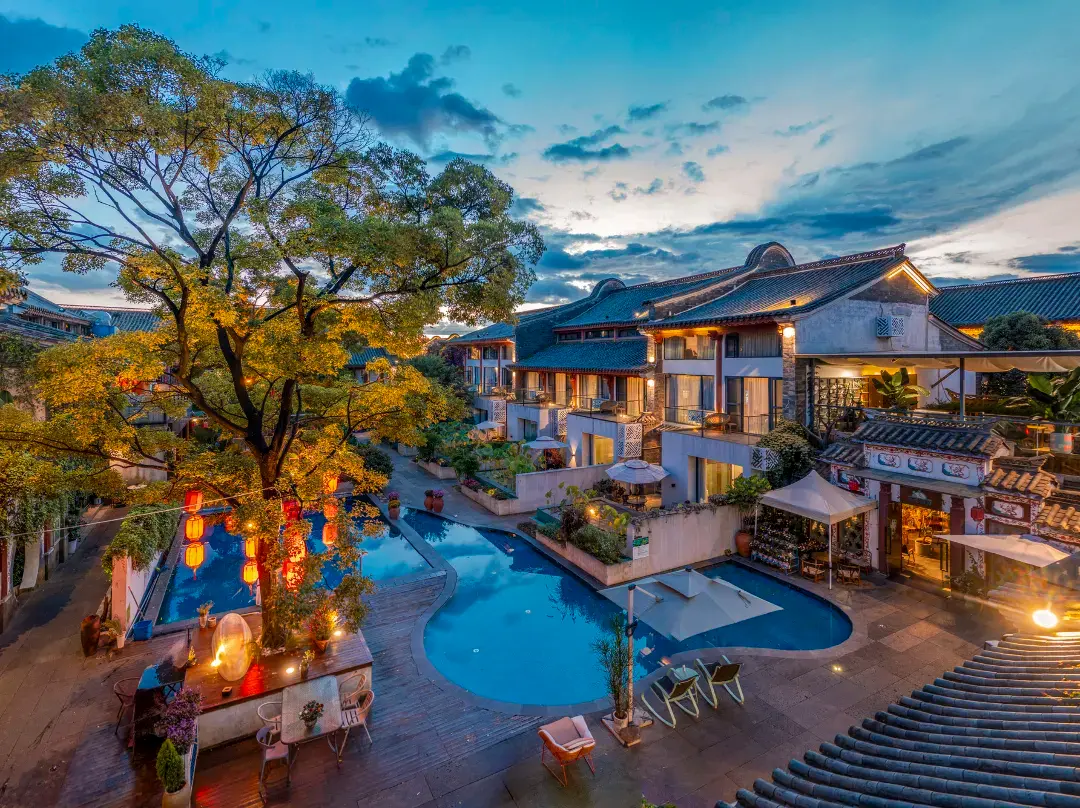 Huaxiang Siji Manyang Private Hot‑spring Hotel - Kunming