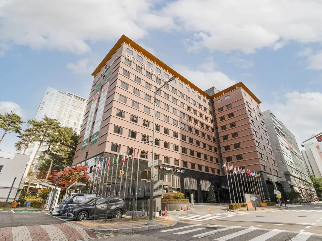 Hotel Elora - 水原市