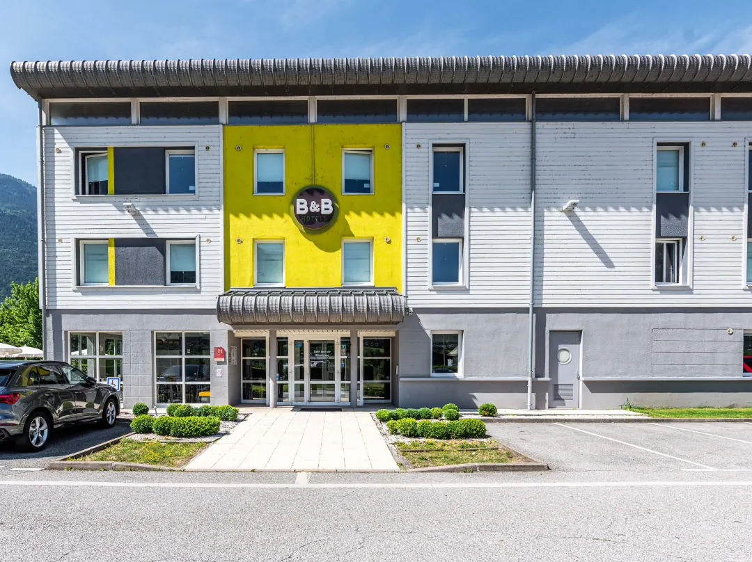 B&b Hotel Saint Jean De Maurienne - Savoie