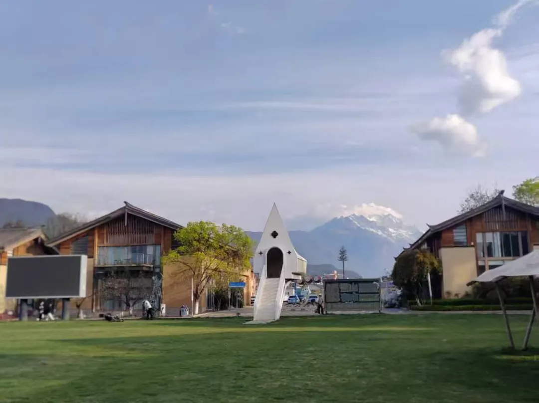 Yunmo Hotel, Lijiang - Lijiang