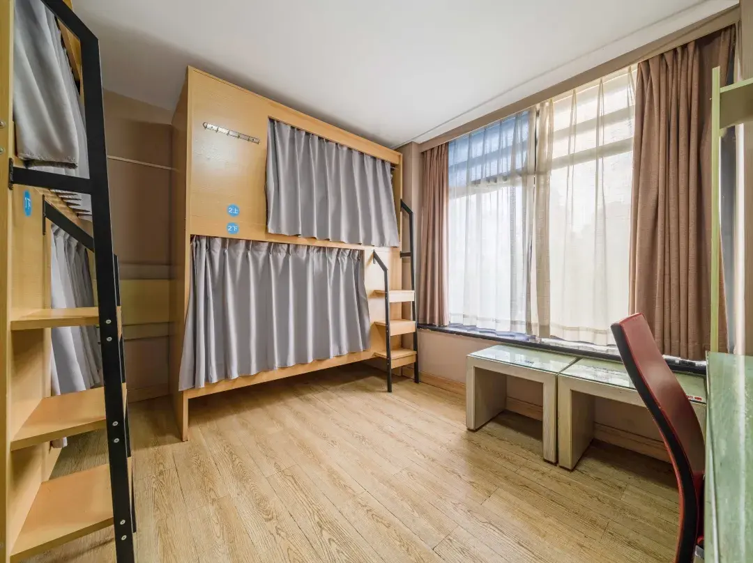 Rest Hotel - Hangzhou