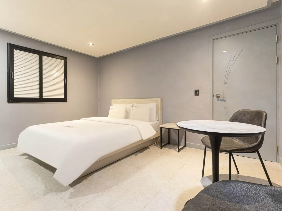 Chuncheon World Hotel - Gangwon
