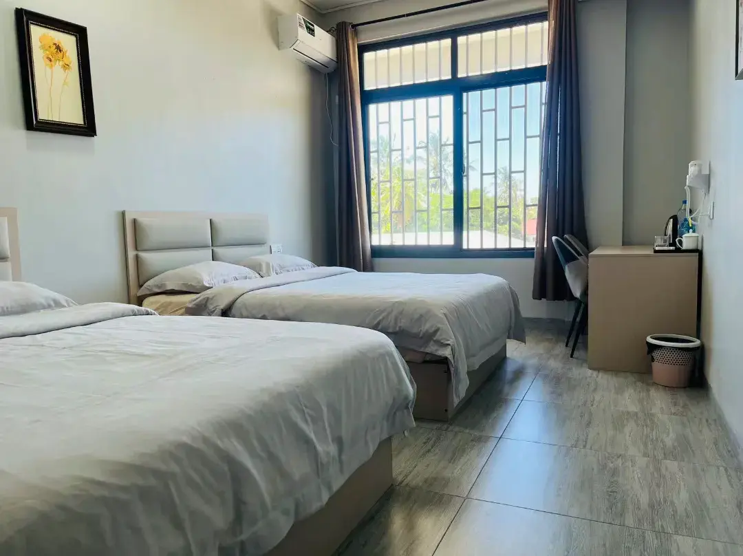 Regent Hotel - Dar es Salaam