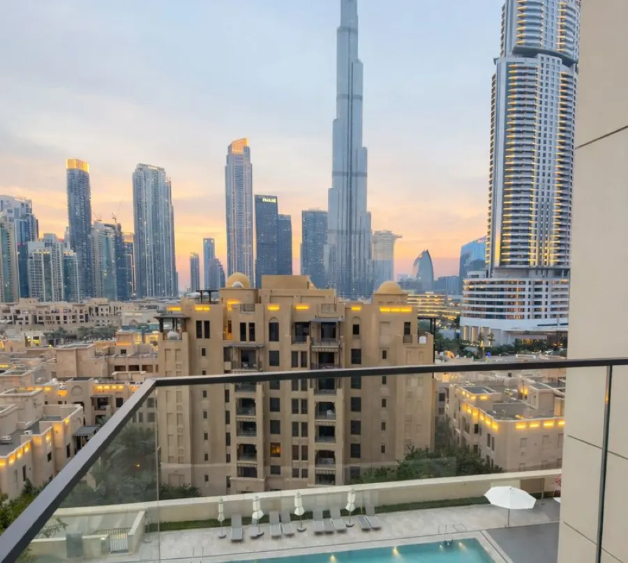 Bella Vida | Burj Khalifa View Signature Stay - Dubai