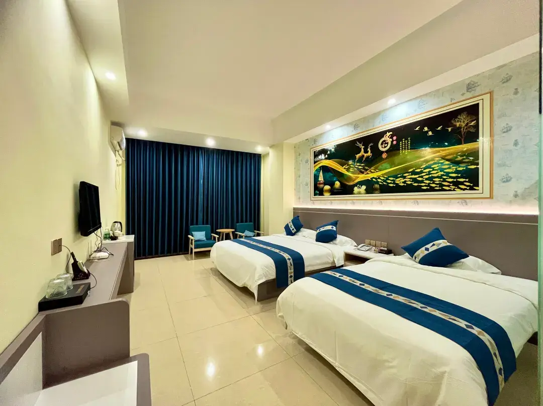 Jingzu Yayou Hotel - Móng Cái