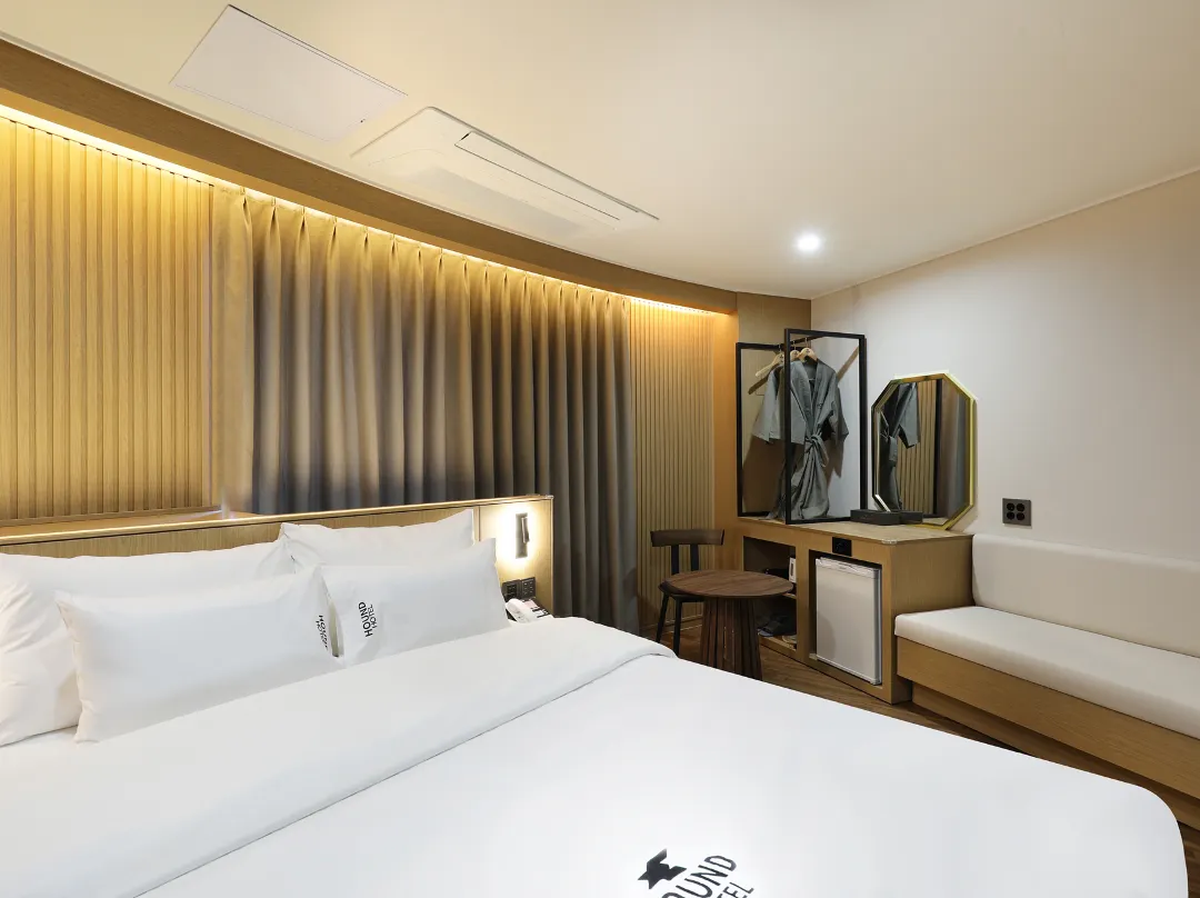 Hound Hotel Jeonju Junghwasan - Jeonju-si