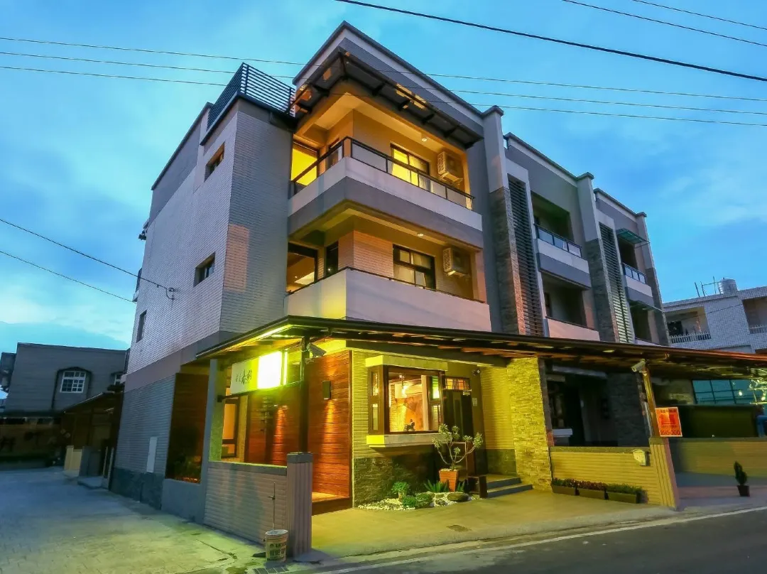 Spring Tree - Luodong