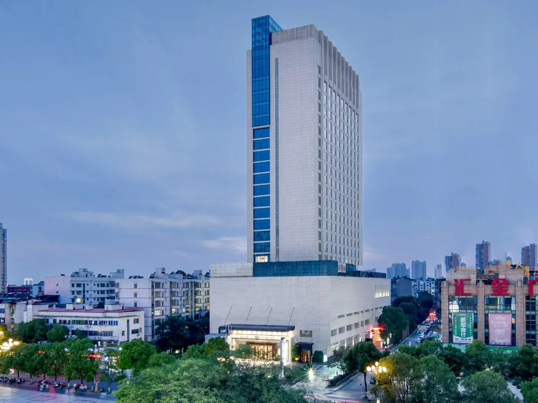 Howard Johnson Tianyu Plaza Yingtan - Yingtan