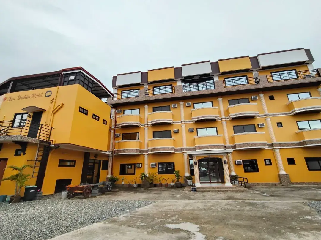 Sea Urchin Hotel Near Hundred Islands - Alaminos