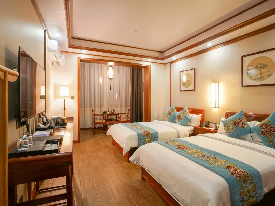 Fangcheng Port Zhenru Hotel - 팡청강 시