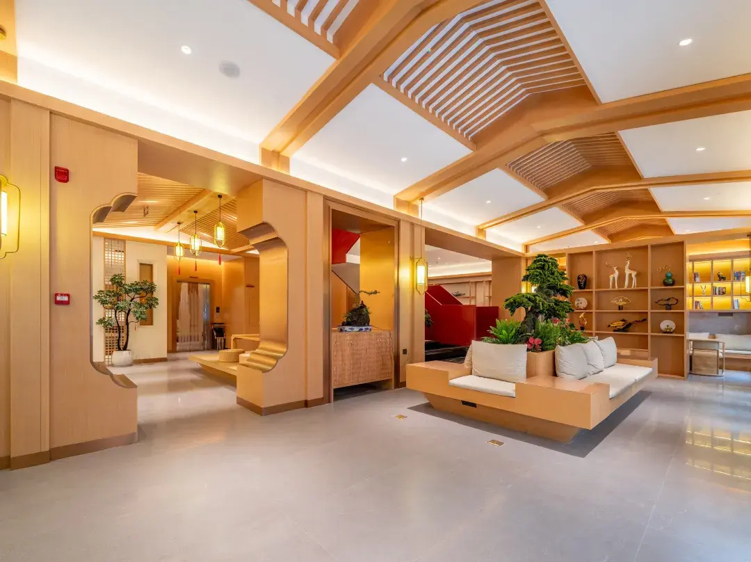 Wangliang Ruiting Hotel - Qujing