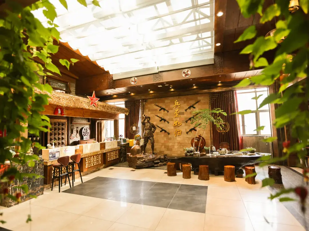 Dianjun Hotel - Kunming