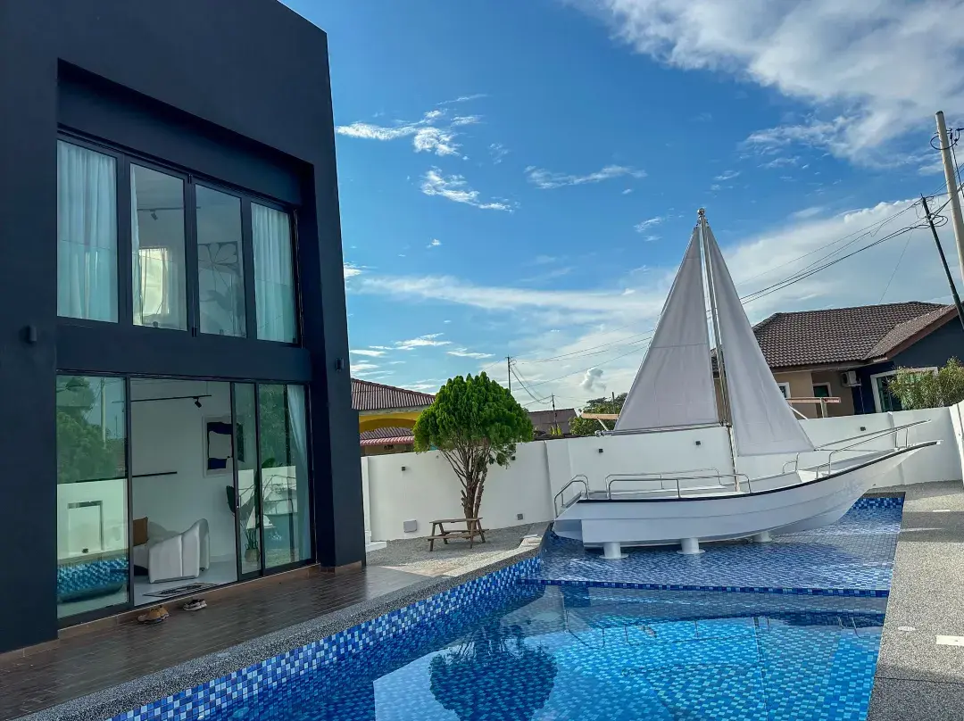 The Luxurious 168 Cruise, Melaka - Malacca