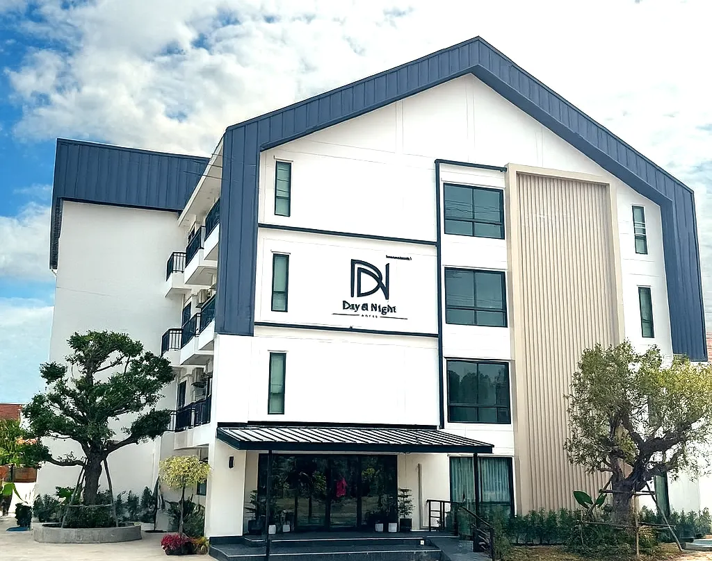 Day & Night Hotel Roi Et - Roi Et