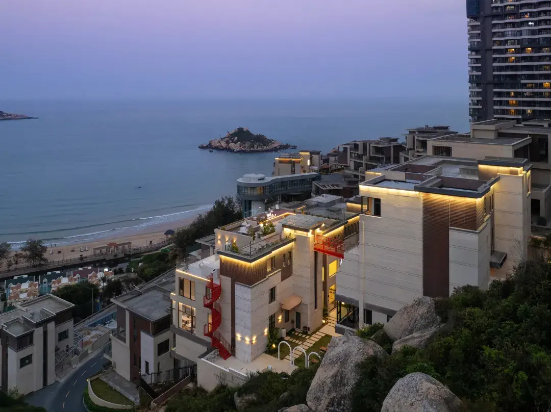 Eleven Glow - Kaohsiung