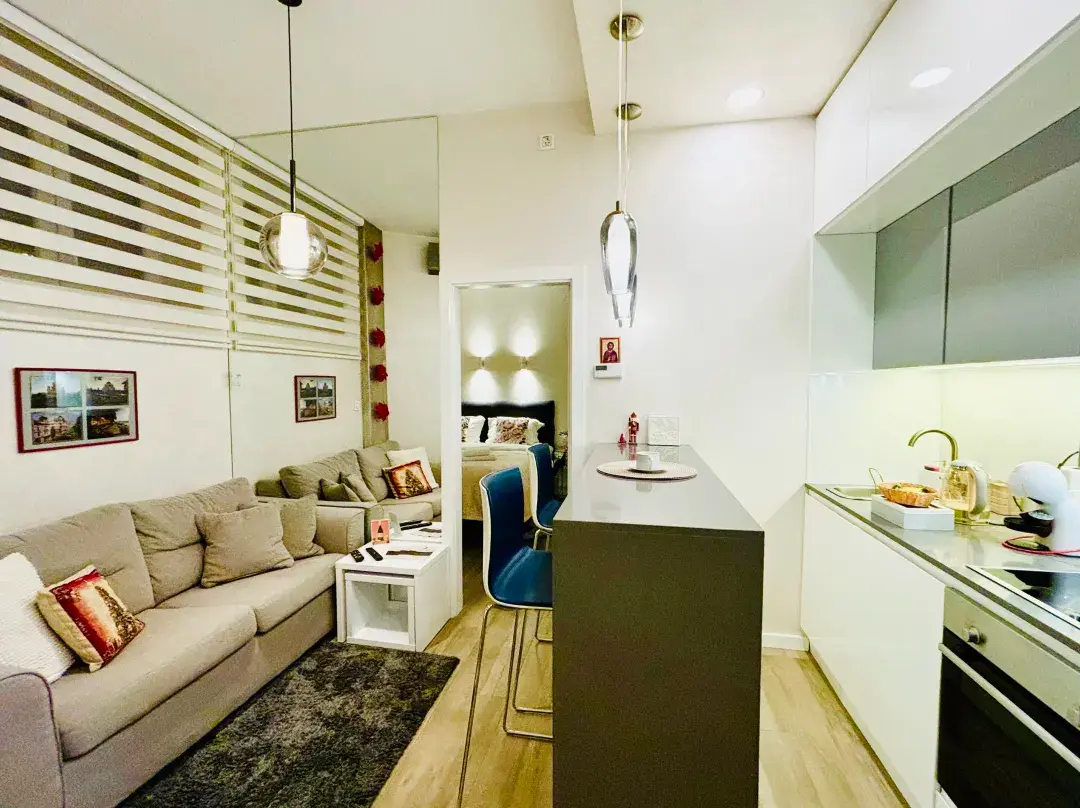 Lirra Luxe - Belgrade