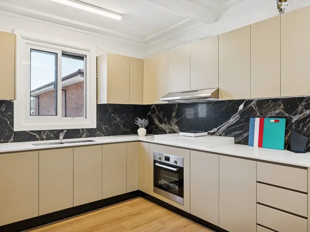 Well-located Rooms – Walking Distance To Station & Shops - Sydney