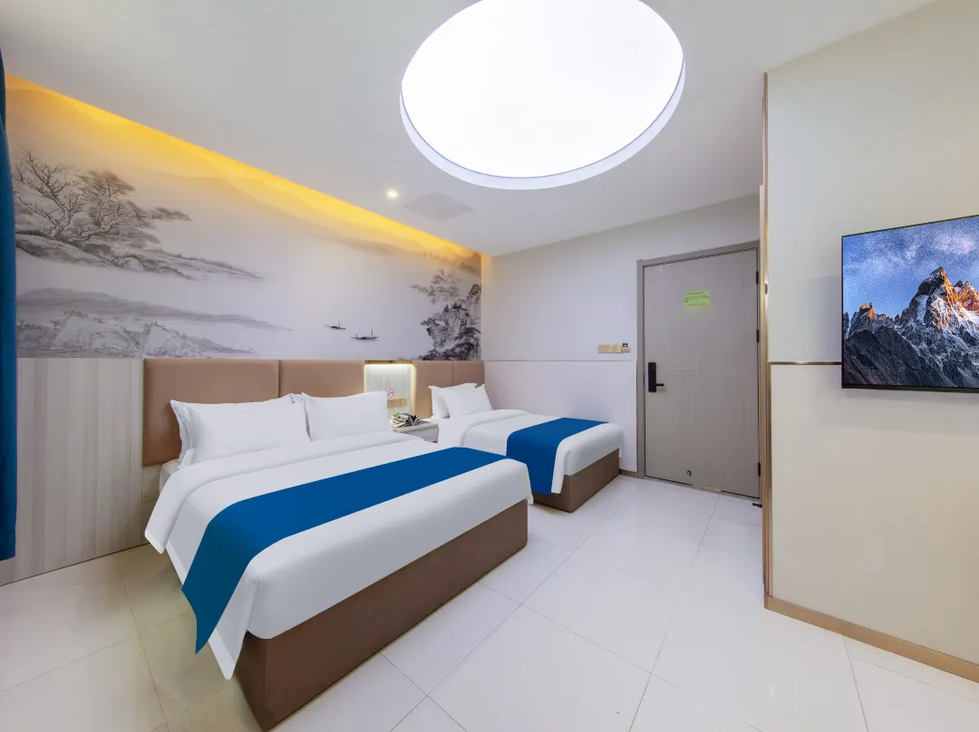 Hualing Hotel - Tuen Mun